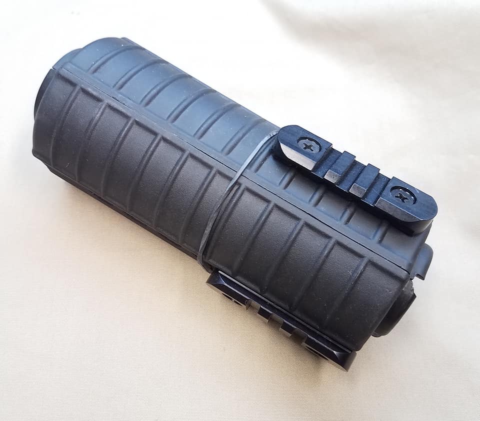 “Y” Hand Guards – The Colt AR-15 Resource